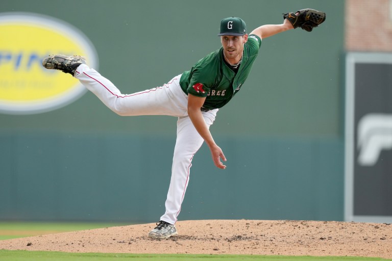 White Sox accept salary dump, acquire Jordan Hicks and David Sandlin ...