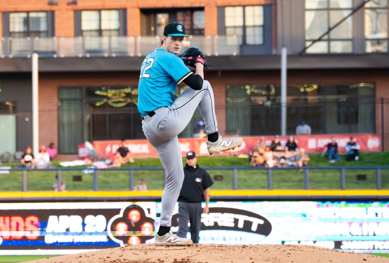 White Sox call up Duncan Davitt for now, but the time for Noah Schultz ...